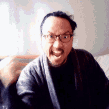 Booking.com Yeah GIFs | Tenor