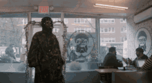 Leon Mr Robot Joey Badass GIF - Leon Mr Robot Joey Badass Mr Robot - Discover & Share GIFs