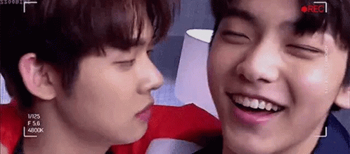 Yeonbin Yeonjun GIF - Yeonbin Yeonjun Soobin - Discover & Share GIFs