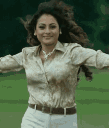 Braless And Bouncing GIFs | Tenor