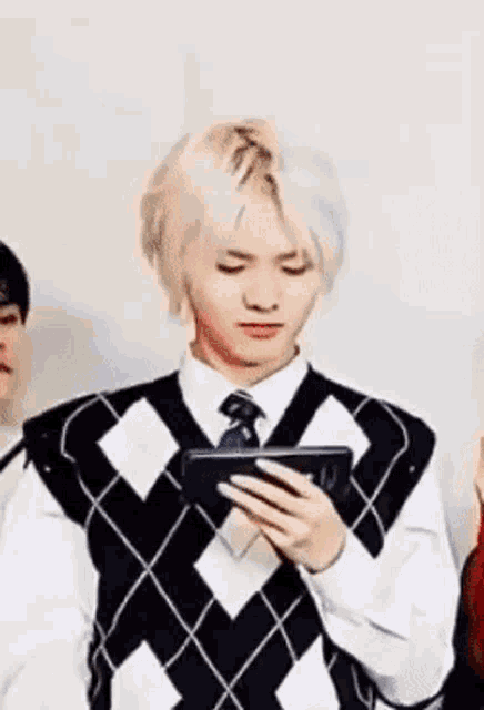Ivan Kingdom GIF - Ivan Kingdom Ivan Kingdom - Discover & Share GIFs