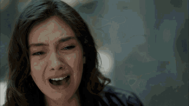 Nihan Sezin Neslihan Atagul GIF - Nihan Sezin Neslihan Atagul Heartbroken - Discover & Share GIFs
