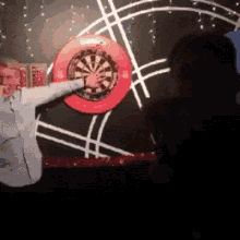 Darts GIFs | Tenor