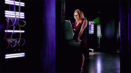 Arrow Felicity Smoak GIF - Arrow Felicity Smoak Oliver Queen - Discover & Share GIFs