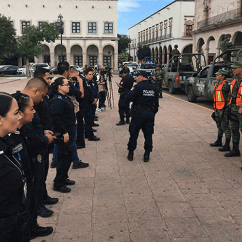 Durango Aispuro GIF - DURANGO AISPURO - Discover & Share GIFs
